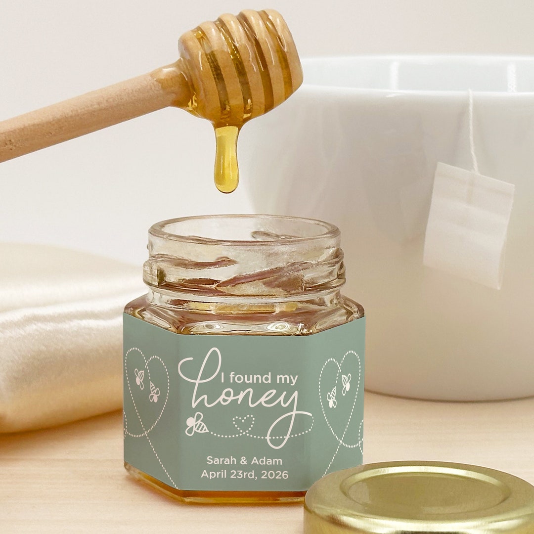 10 Etsy Wedding Favors Guests Keep (2026) | PrettyPicked